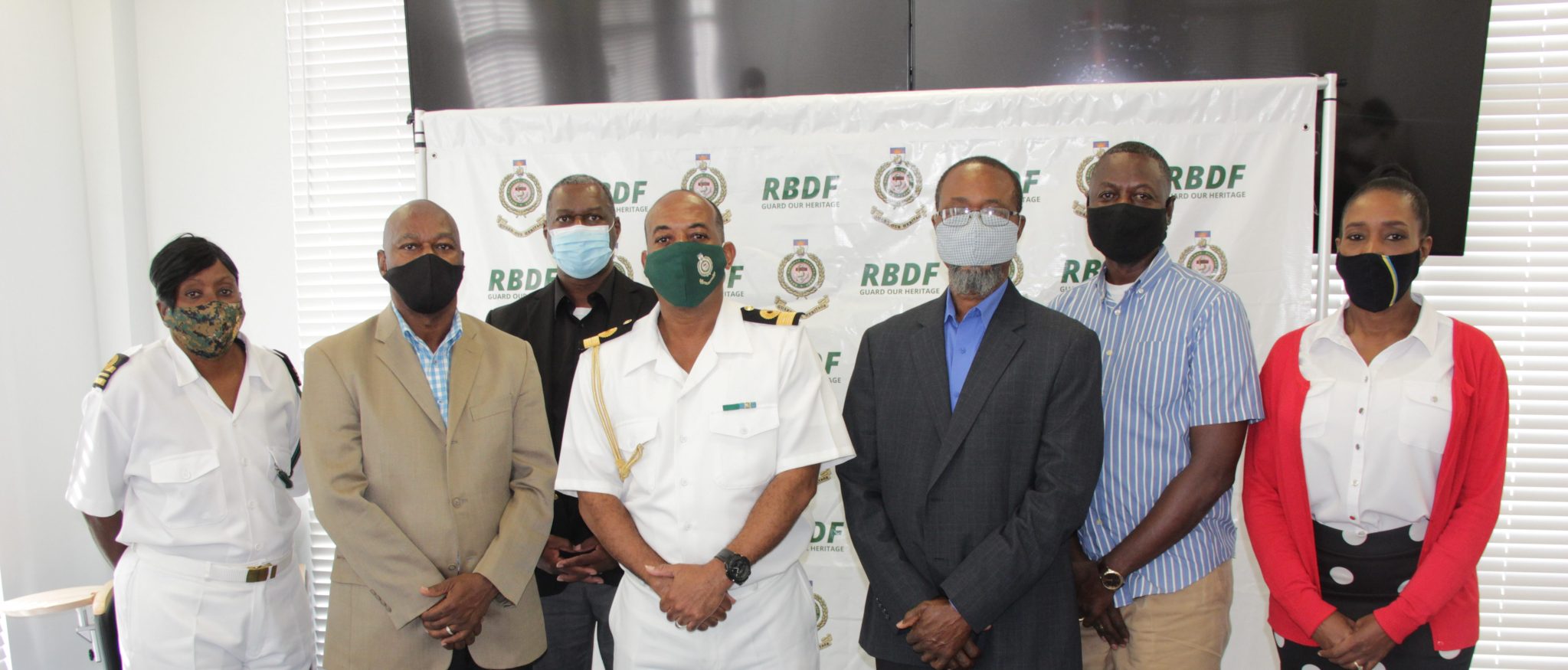 Commander Defence Force meets with RBDF Veterans Association - ZNS BAHAMAS