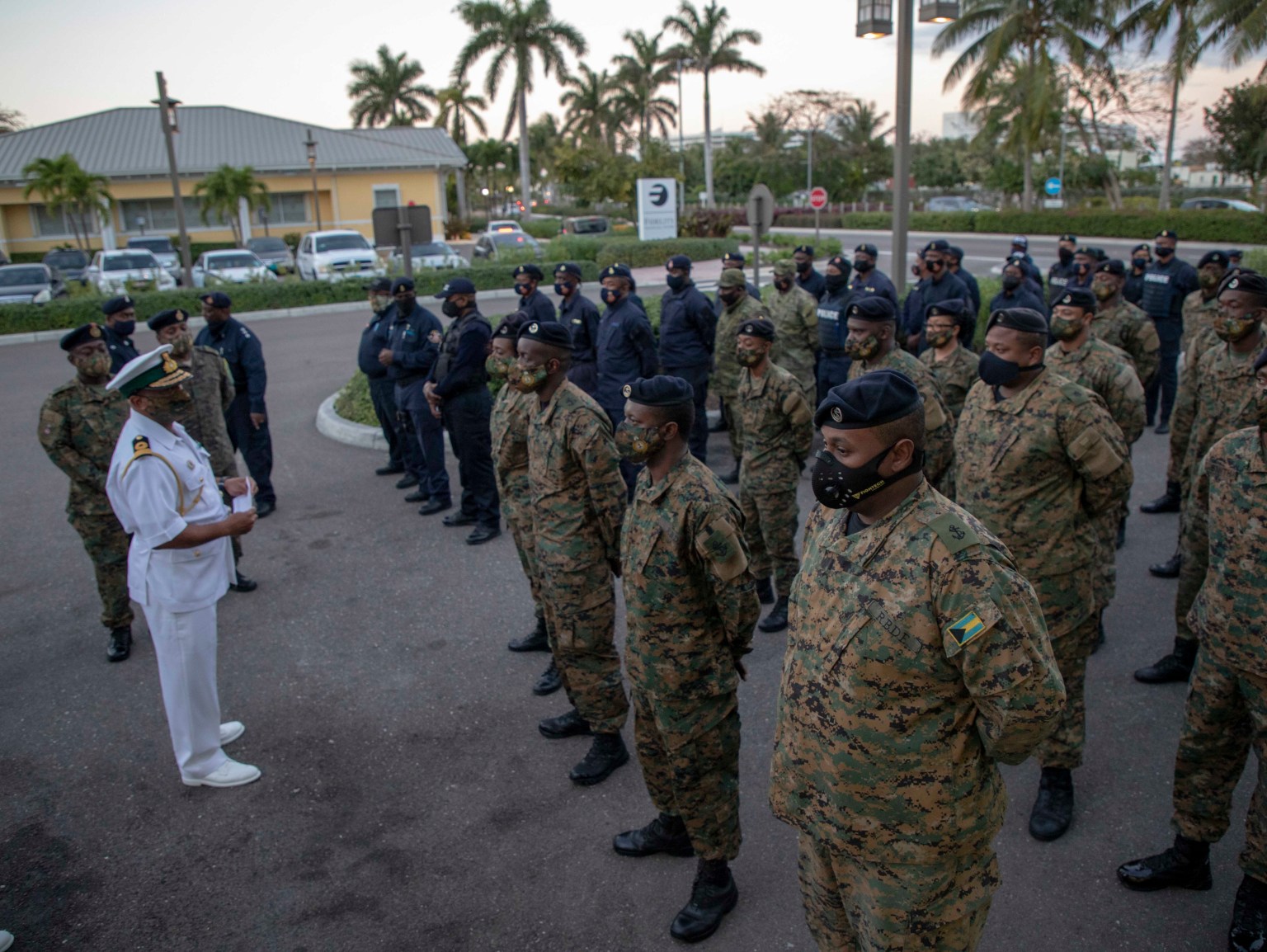 RBDF Personnel receive Certificates for Joint Curfew Operations - ZNS ...
