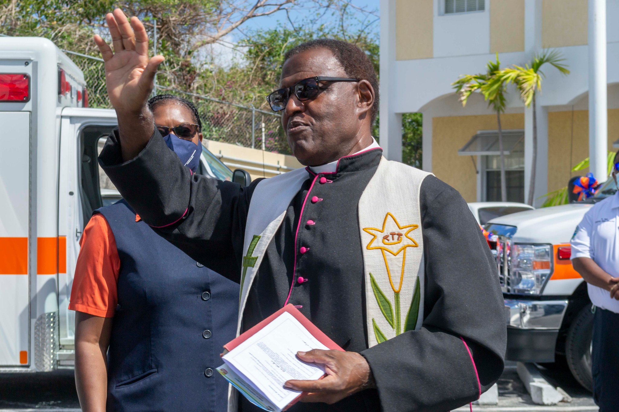 PHA Procures New Ambulances - ZNS BAHAMAS