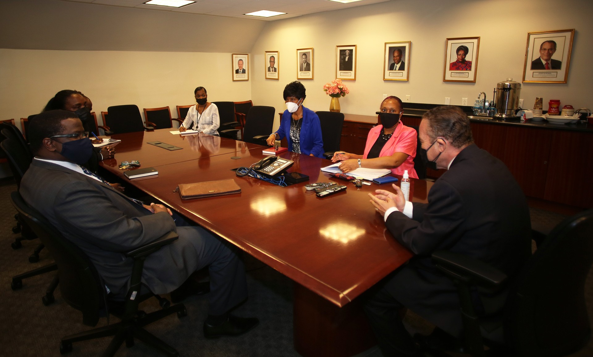 New Officers of the Bahamas Bar Association Pay Courtesy Call on the ...