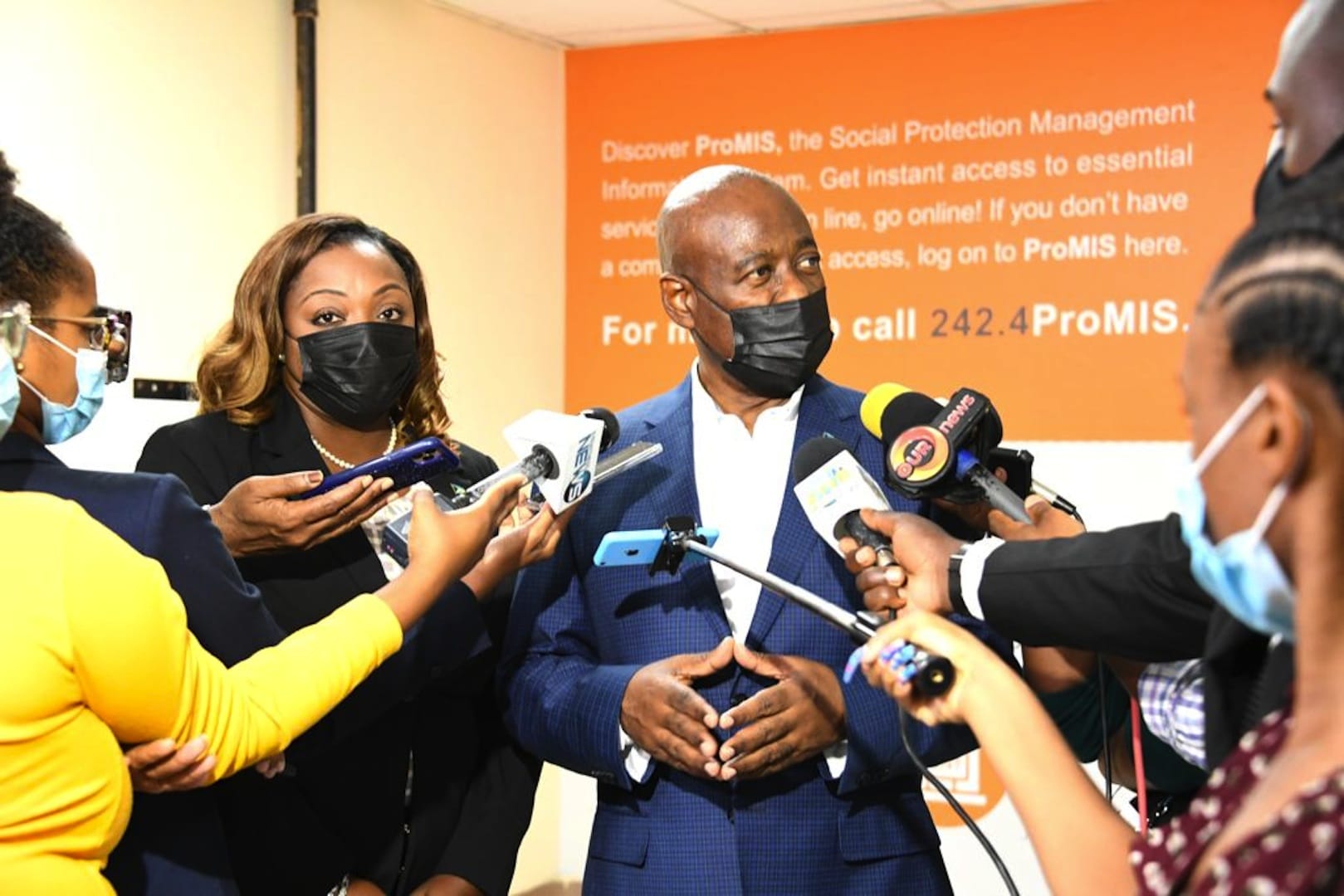 Minister Wilchcombe outlines government’s plans to address poverty ...