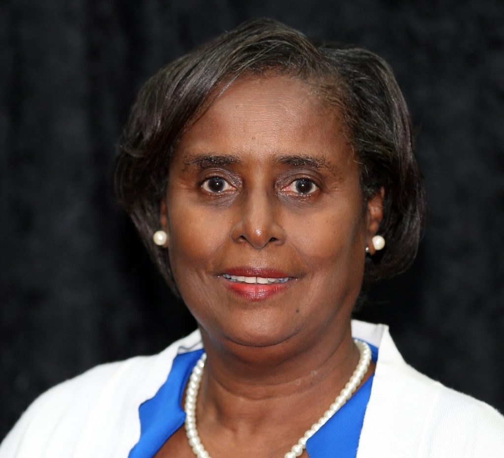 Treasurer of the Commonwealth of The Bahamas retiring after more than ...
