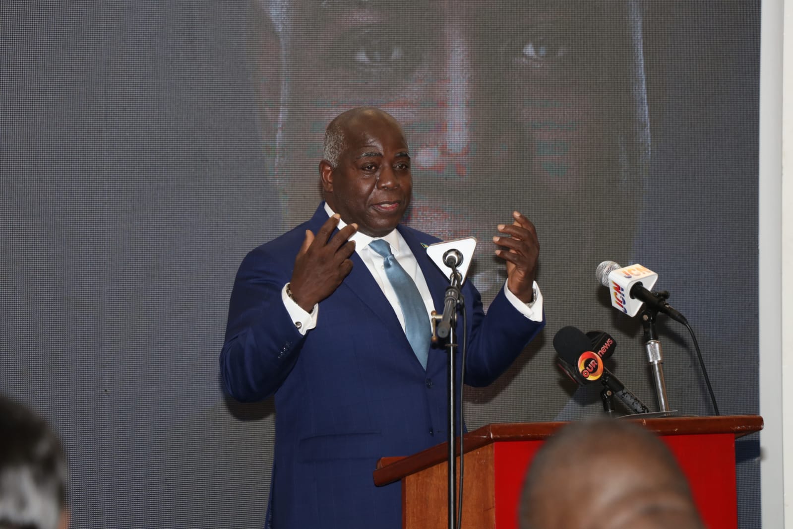 PM receives Jones Communications Network (JCN) Person of the Year Award ...