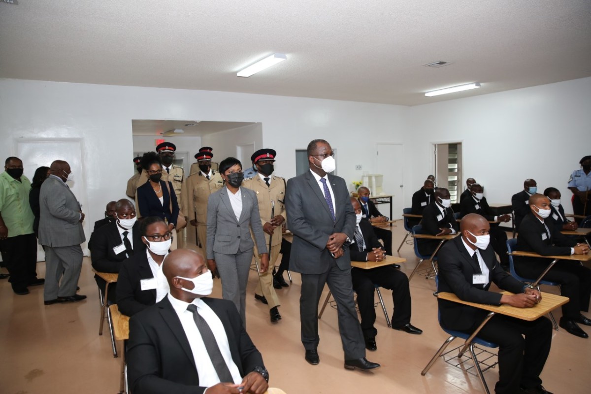 National Security Minister views officers’ needs firsthand - ZNS BAHAMAS