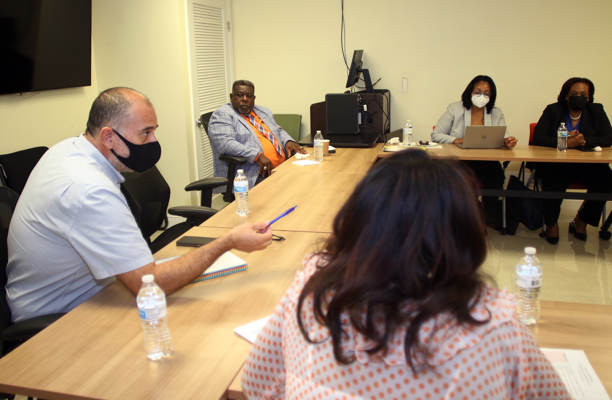 ILO representatives at Department of Labour - ZNS BAHAMAS