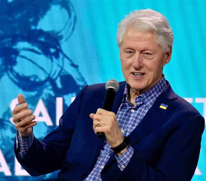 Clinton, Blair, and Bankman-Fried in Panel Discussion at FTX/Salt ...