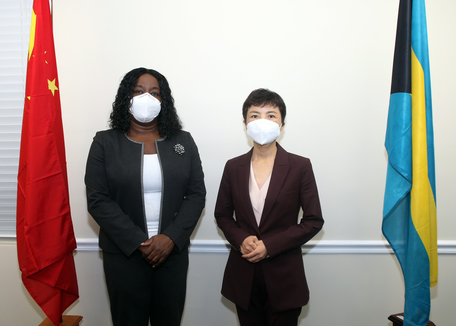 Chinese Ambassador pays a courtesy call on the Senate President - ZNS ...