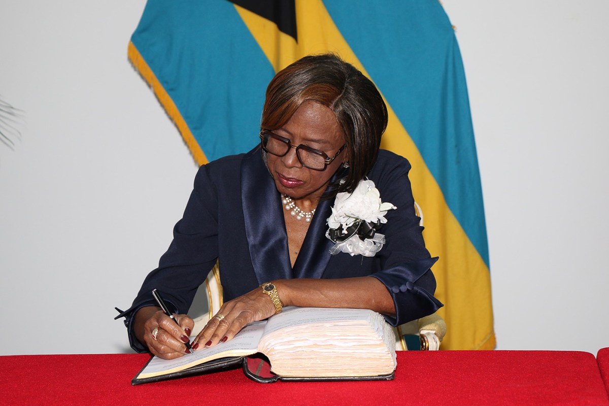 Cynthia Pratt sworn in as Deputy to the Governor General - ZNS BAHAMAS