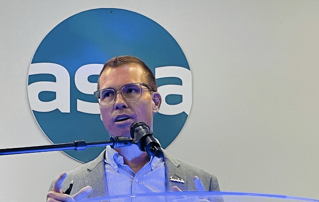 Sandals Chief Calls Tourism ‘the greatest industry in the world ...
