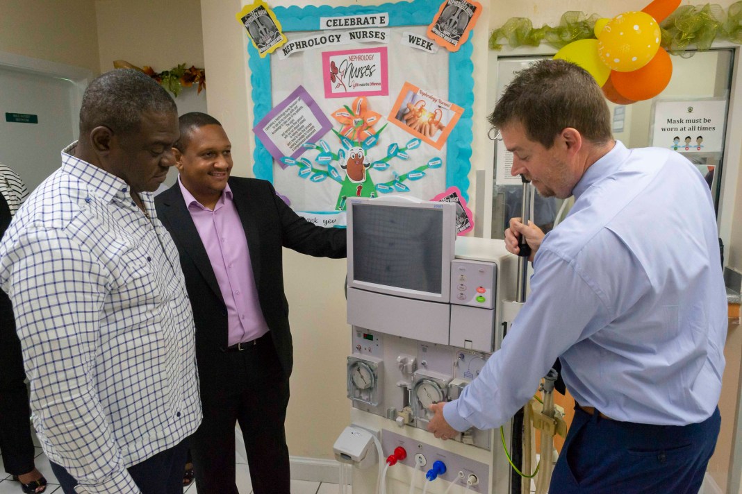 PMH Dialysis Unit Gets Boost with Donation of 6 New Machines - ZNS BAHAMAS