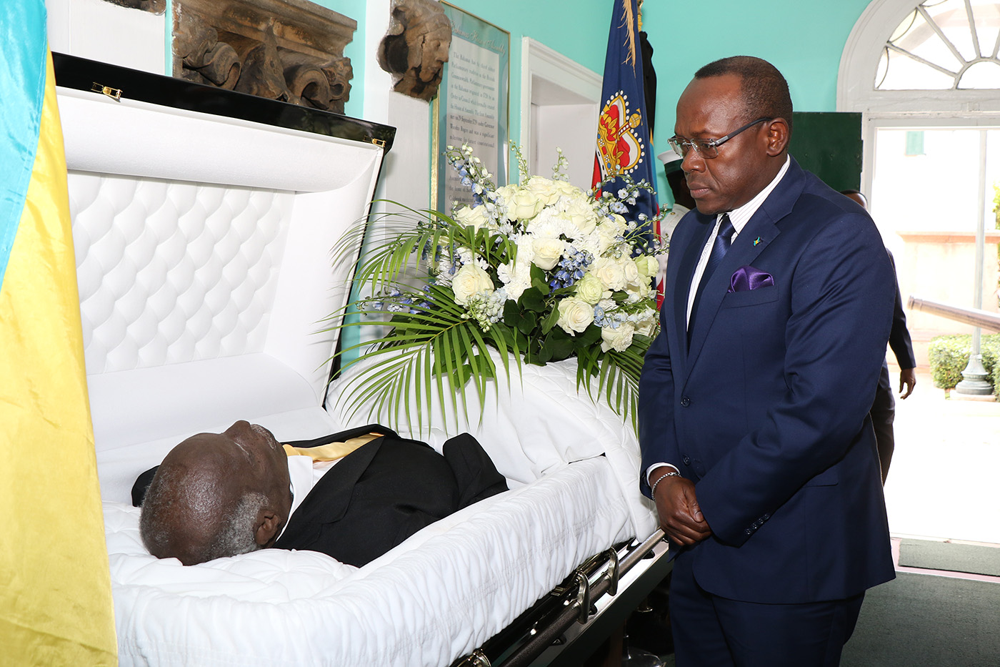 Deputy Prime Minister Cooper pays respects to the late Mr. David ...