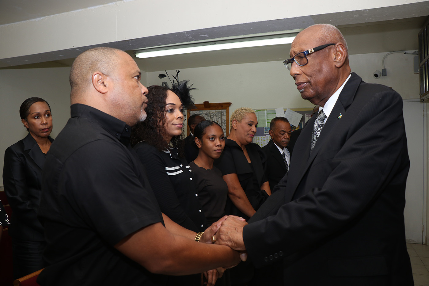 The Governor General pays respects at the Lie-in-State of Late Pastor ...