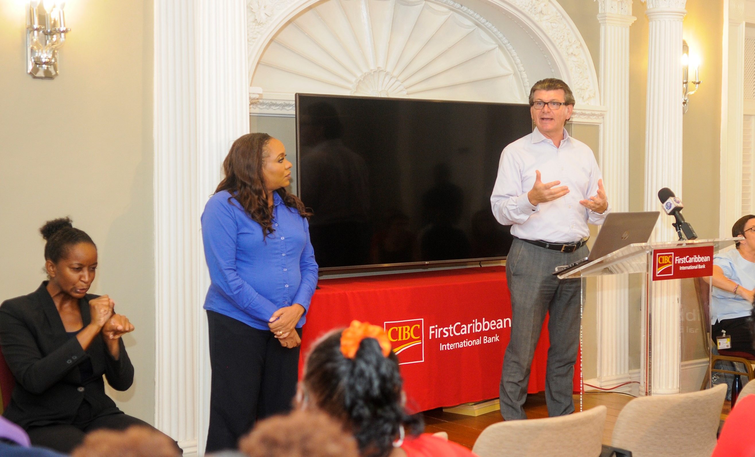 CIBC FirstCarribean hosts a Workshop on Deaf Awareness - ZNS BAHAMAS