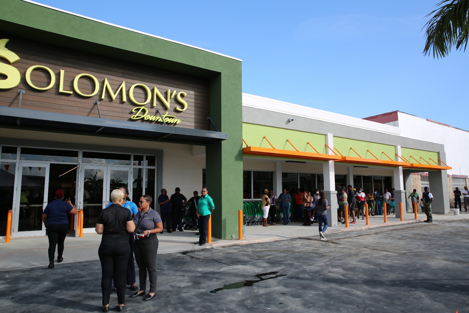 Solomon’s Downtown grand opening ‘a big deal’ for Grand Bahama - ZNS ...