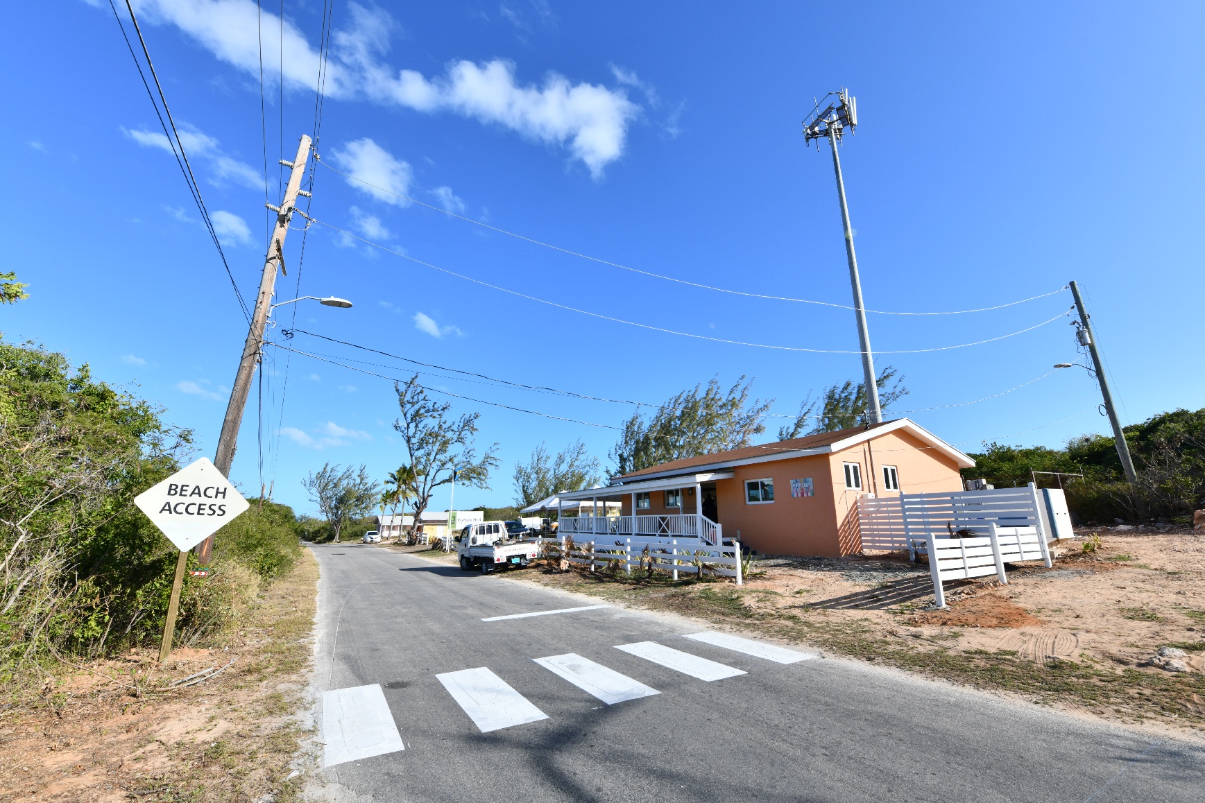 Forbes Hill Cultural Center in Exuma officially opened - ZNS BAHAMAS