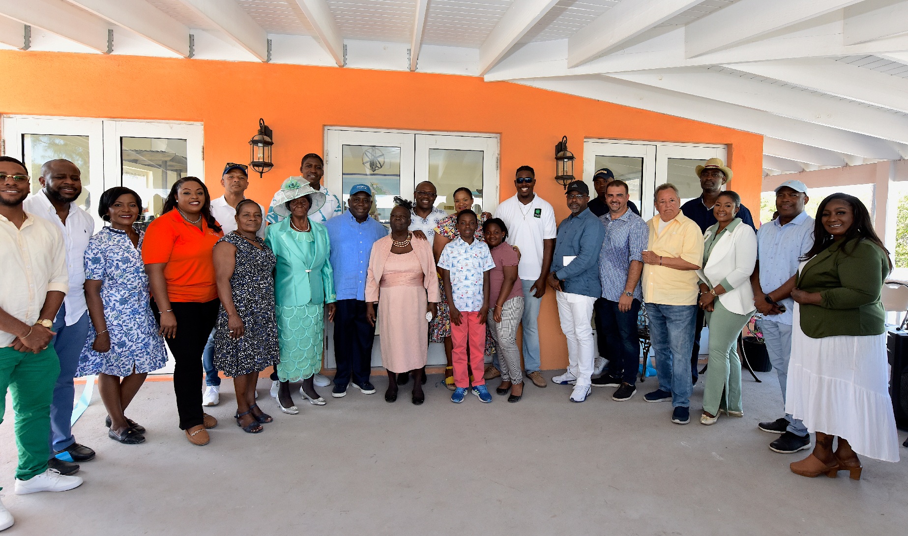 Forbes Hill Cultural Center in Exuma officially opened - ZNS BAHAMAS