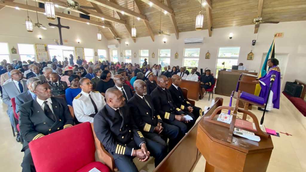 Customs Department honours former staff in Grand Bahama anniversary ...