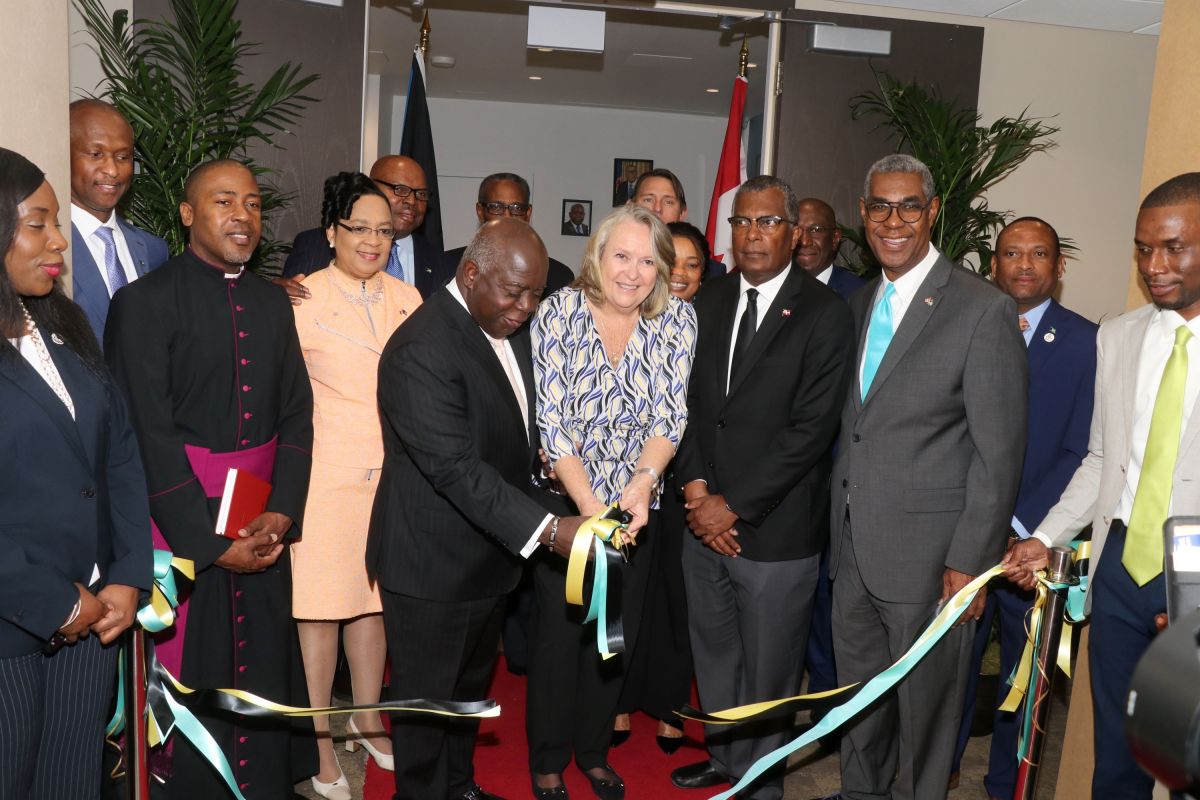 PM Davis takes part in Toronto Consulate General Ribbon Cutting ...