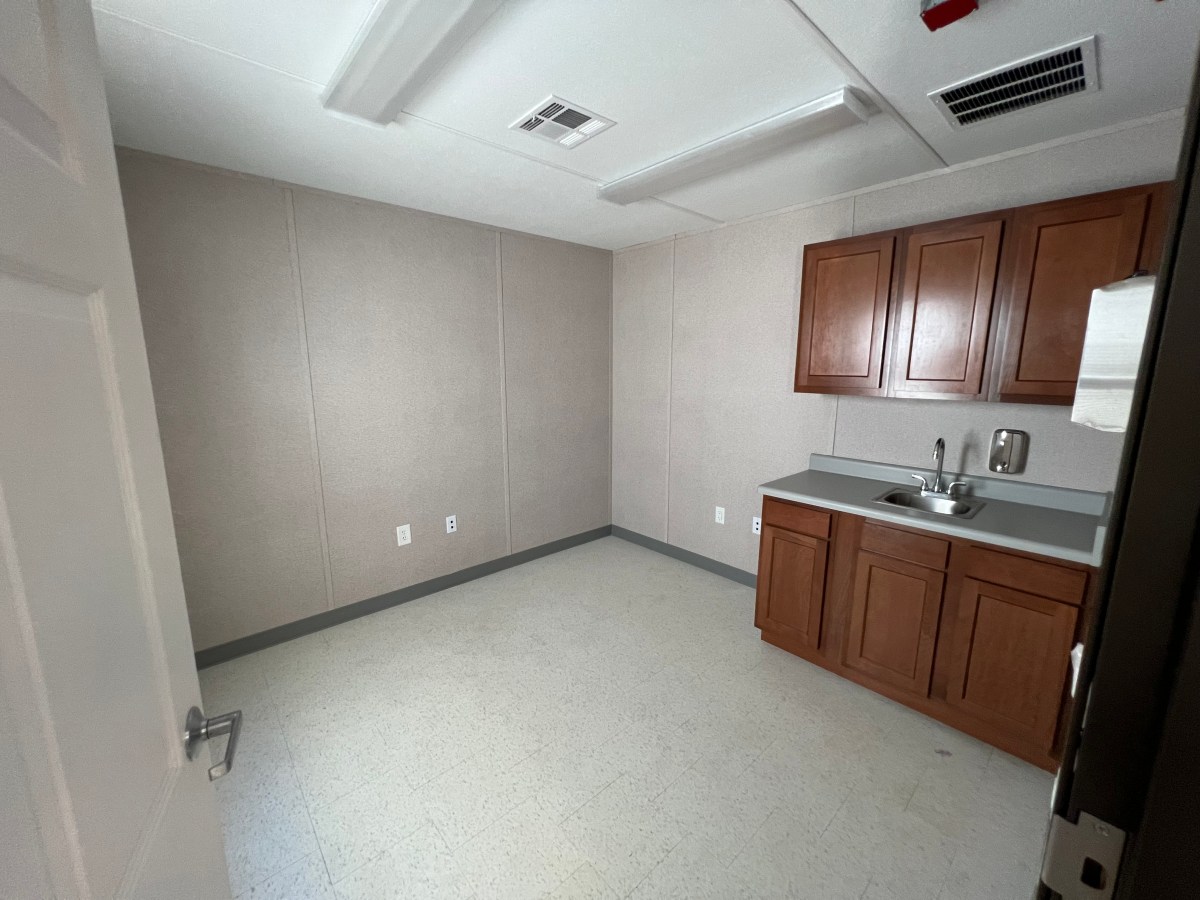 Donation of $400,000 modular administration building to the Princess ...