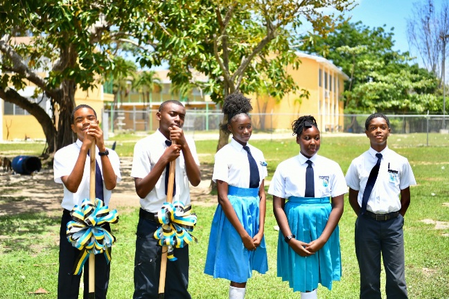 'Plant a Tree. Leave a Legacy!' - ZNS BAHAMAS