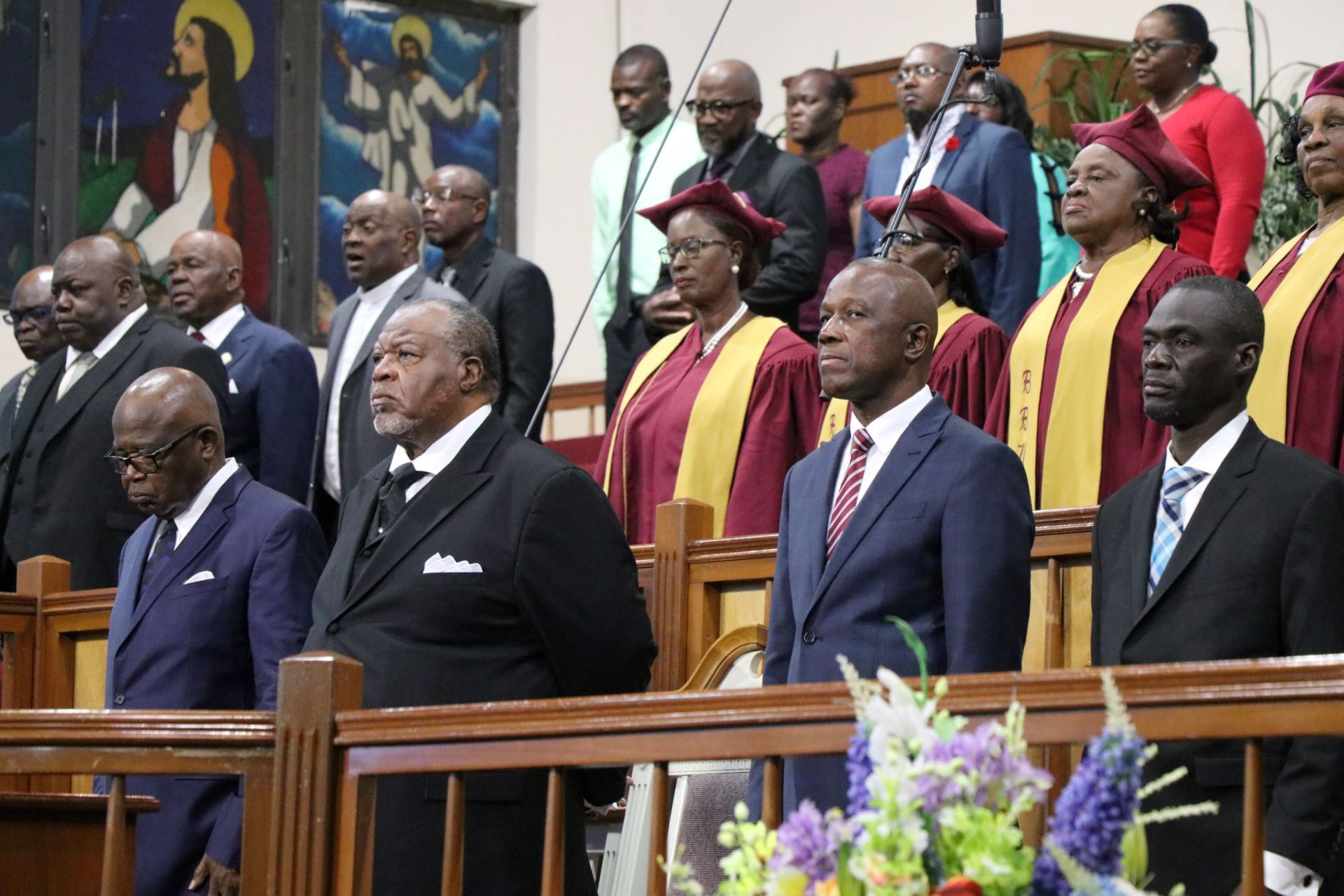 Ministers relay condolences at the State-Recognized Funeral for the ...