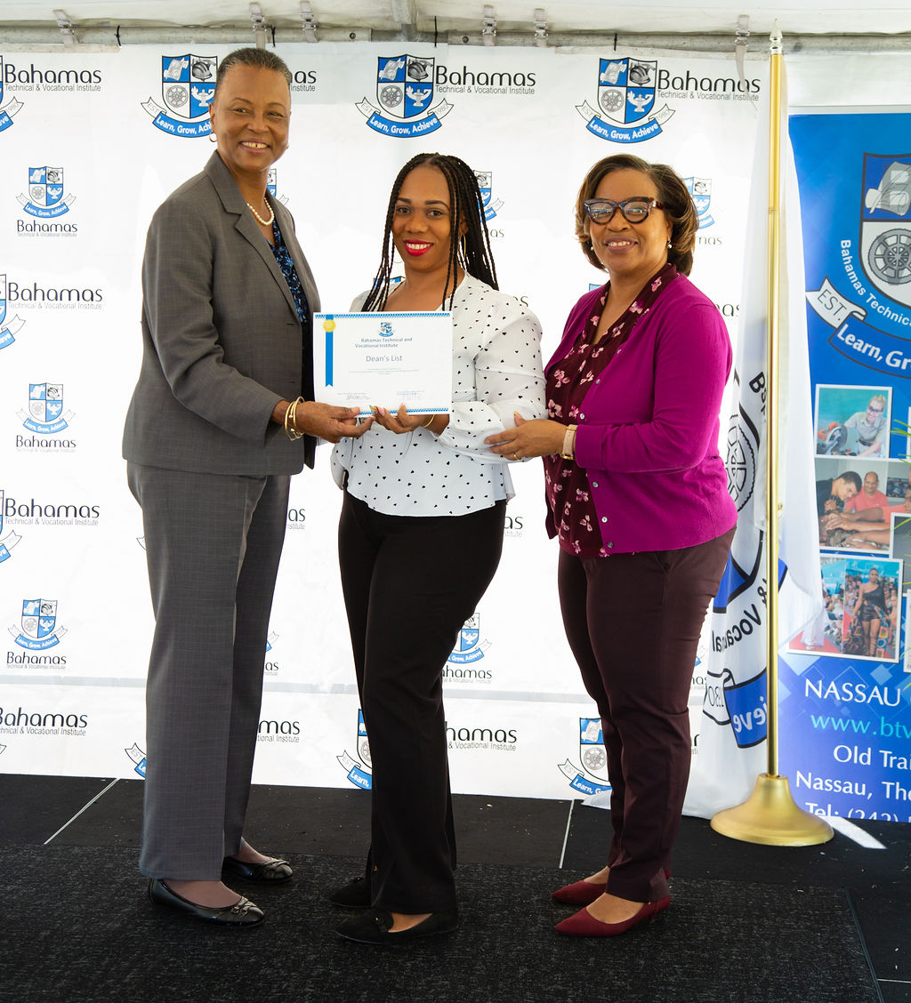 97 Students Honoured During BTVI’s First Dean’s List Ceremony - ZNS BAHAMAS