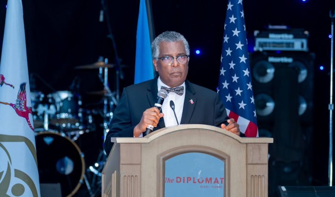 Bahamas Golden Jubilee Independence Anniversary Ball in Miami, Florida ...