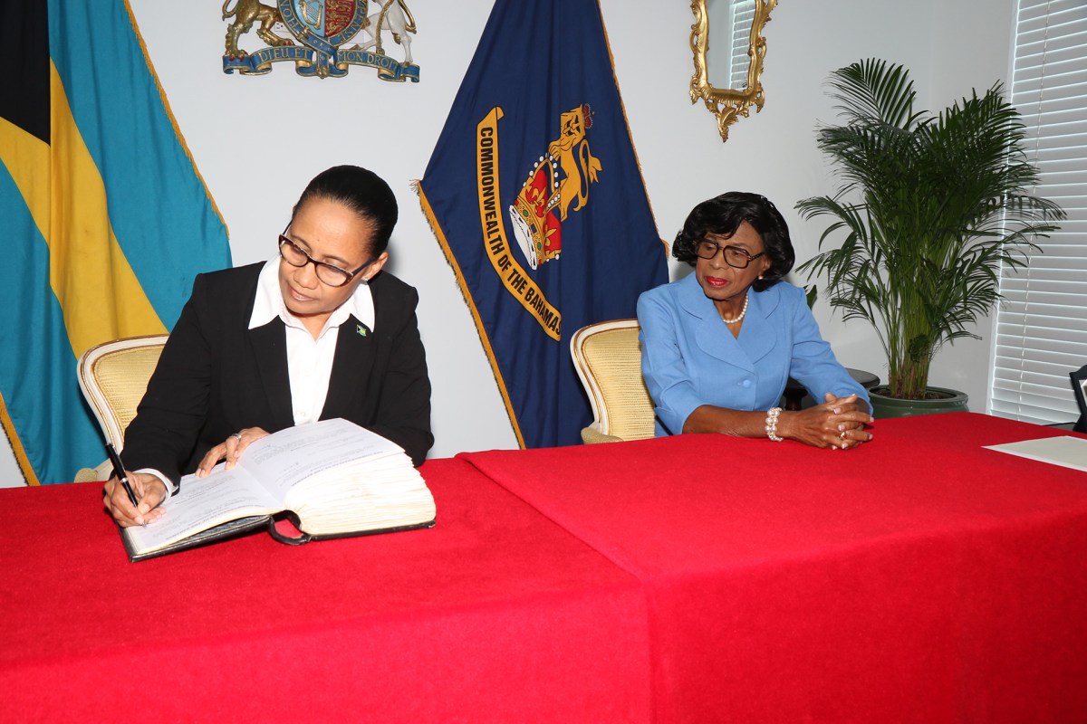 Sr. Justice Deborah Fraser sworn in as Acting Chief Justice - ZNS BAHAMAS