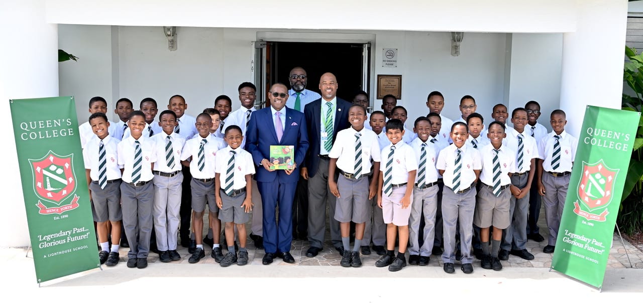 Acting Prime Minister Cooper Reads at Queen’s College School - ZNS BAHAMAS