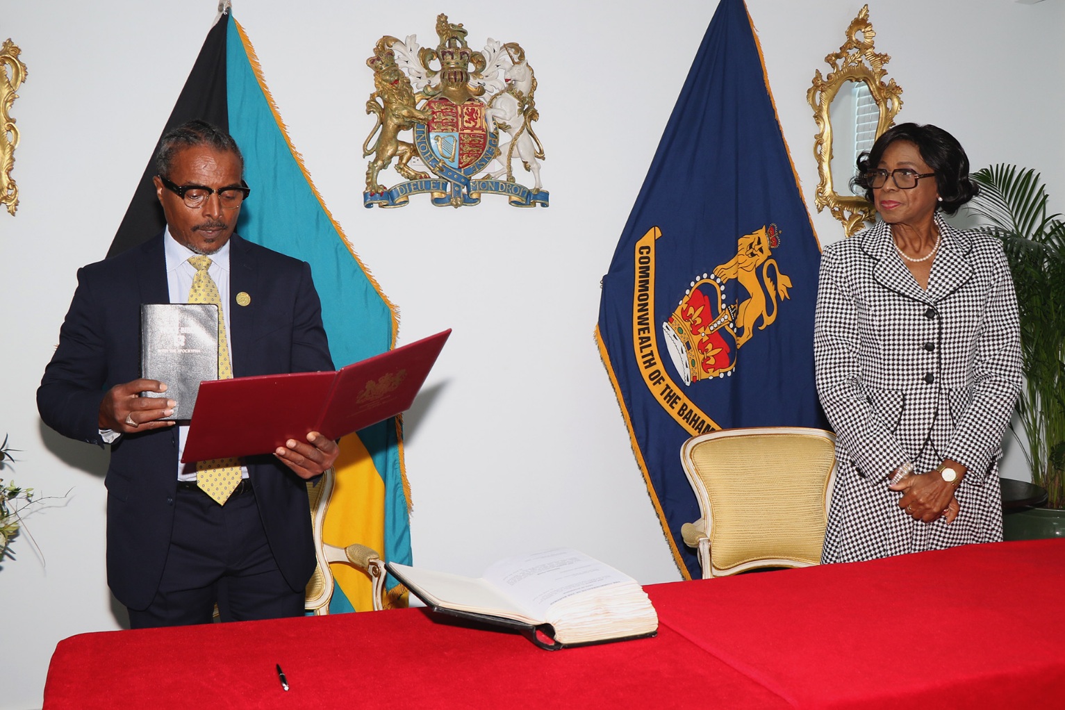 Justice of Appeal Jon Isaacs sworn in as Acting President of the Court ...