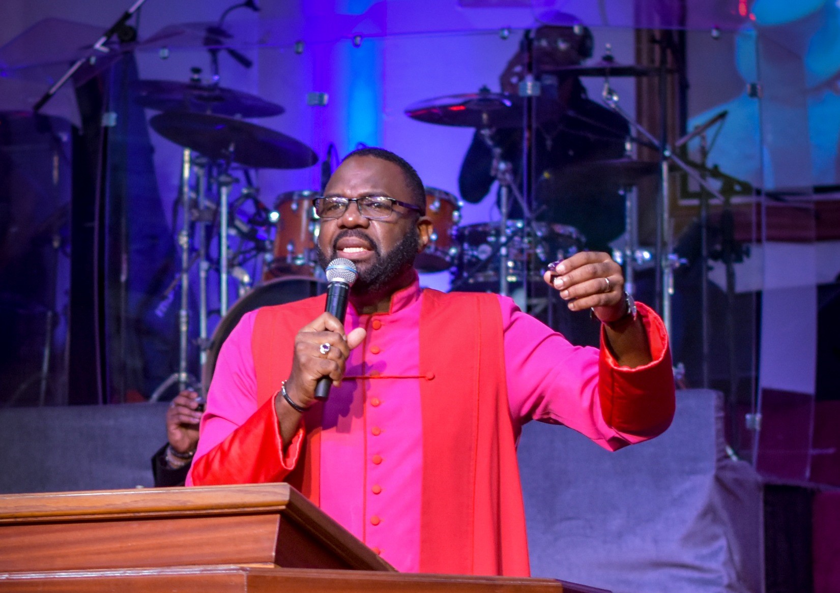 Families Mourn At Double Funeral - ZNS BAHAMAS