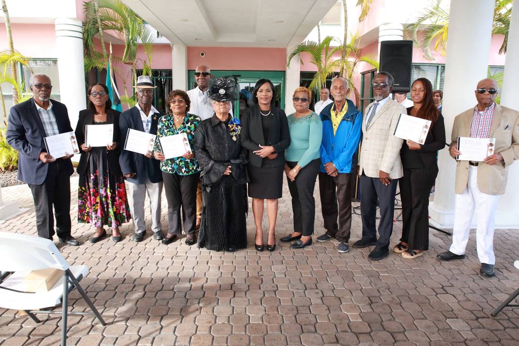 Majority Rule exhibit opens in Grand Bahama - ZNS BAHAMAS