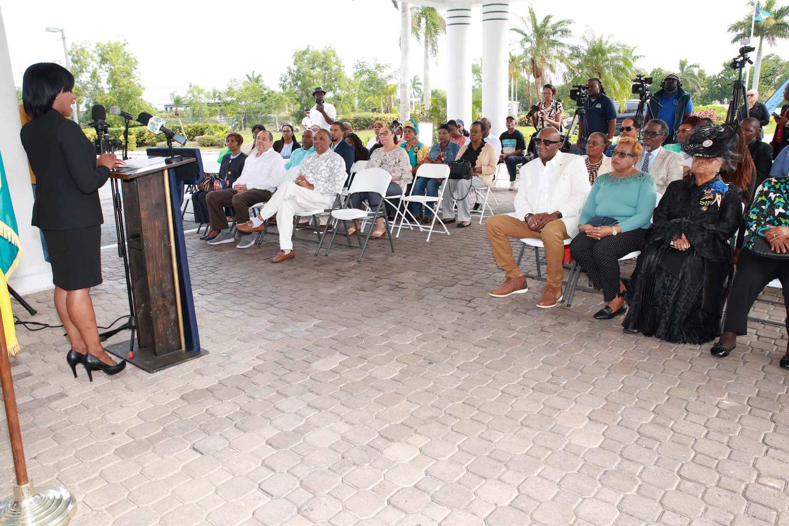 Majority Rule exhibit opens in Grand Bahama - ZNS BAHAMAS
