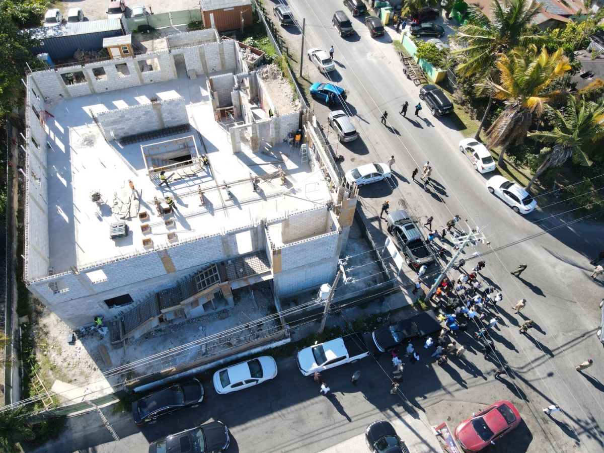 Nassau Village Community Center Tour - ZNS BAHAMAS