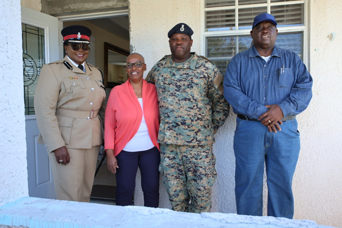 ACP Knowles, senior officers, and government agencies conduct walkabout ...