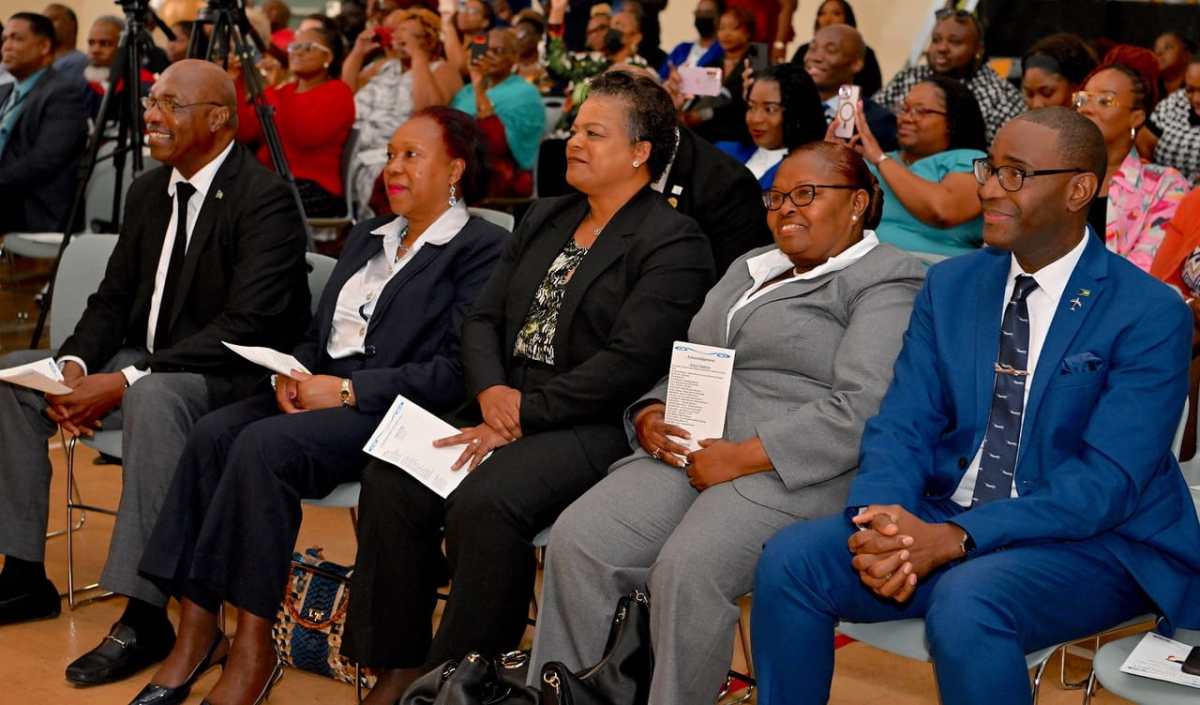 Thirty certified aviation security officers & passenger screeners ...