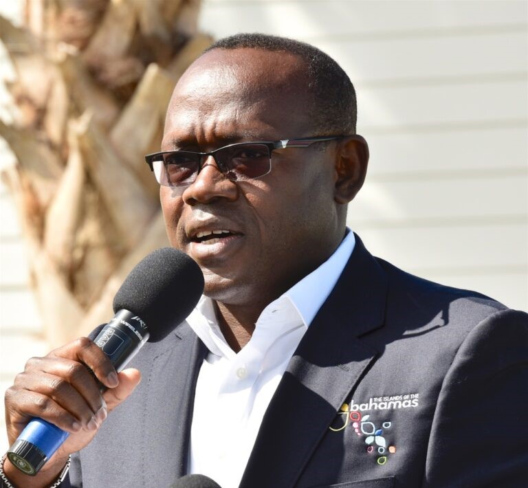 Streetsmart 242 App Launch - ZNS BAHAMAS