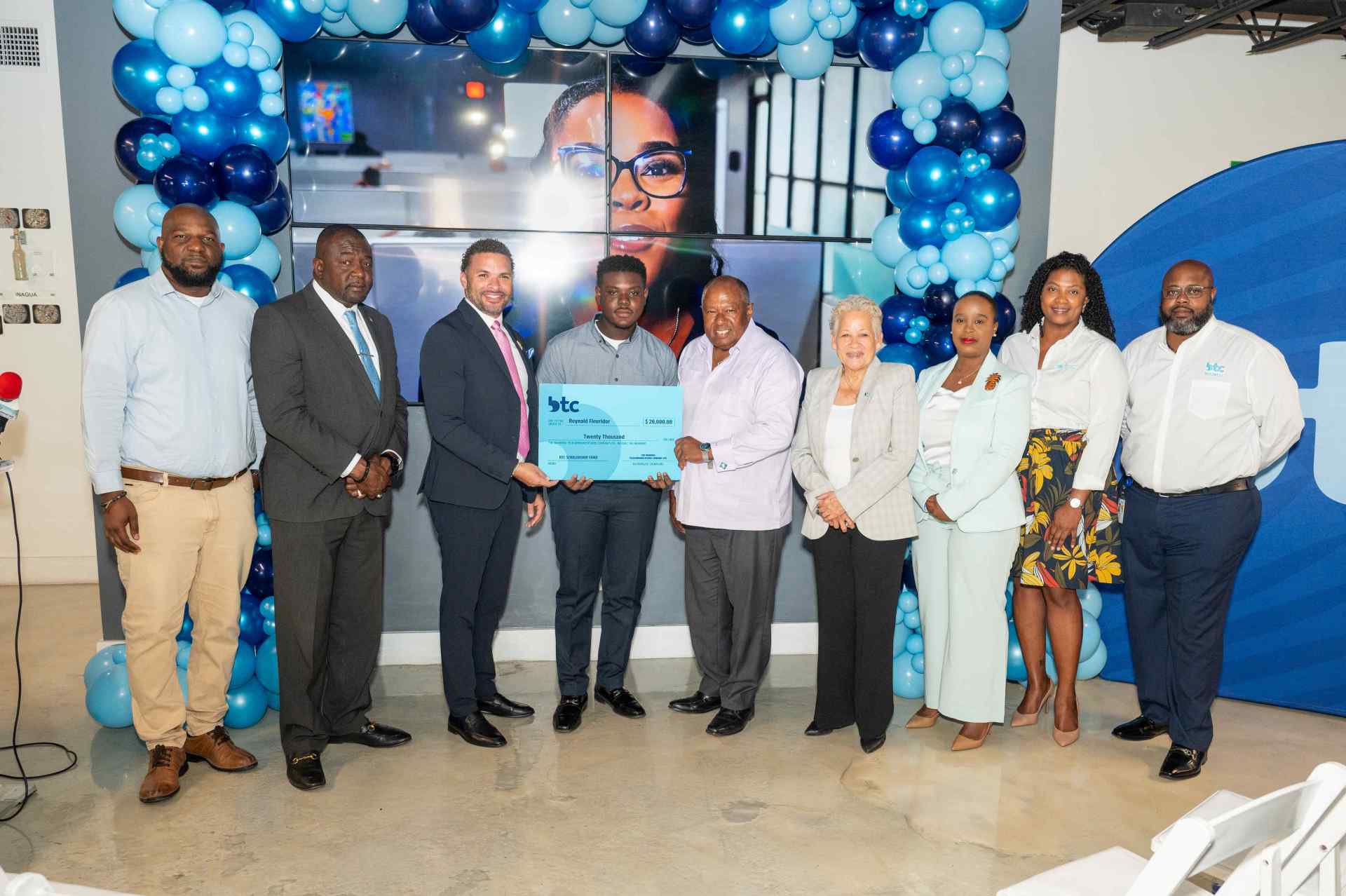 BTC Awards $120,000 in Scholarships to Six College Students - ZNS BAHAMAS