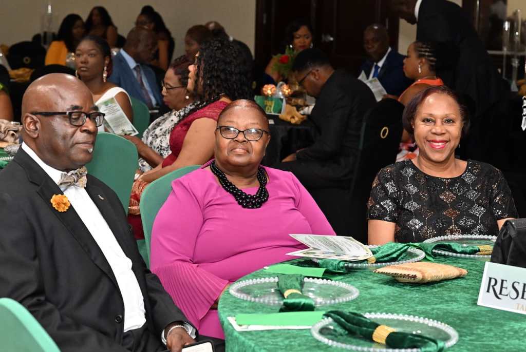 Nassau Flight Services holds its 7th Annual Employee Awards ...