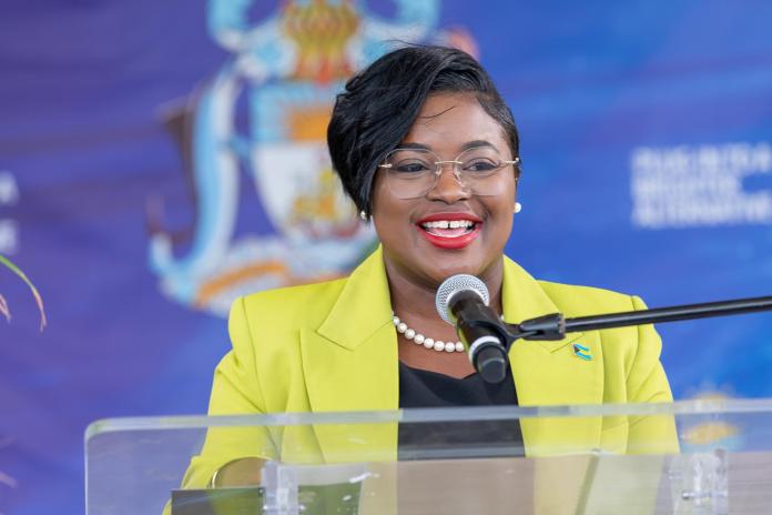 Three Schools Recognized For Solar Energy Use - ZNS BAHAMAS