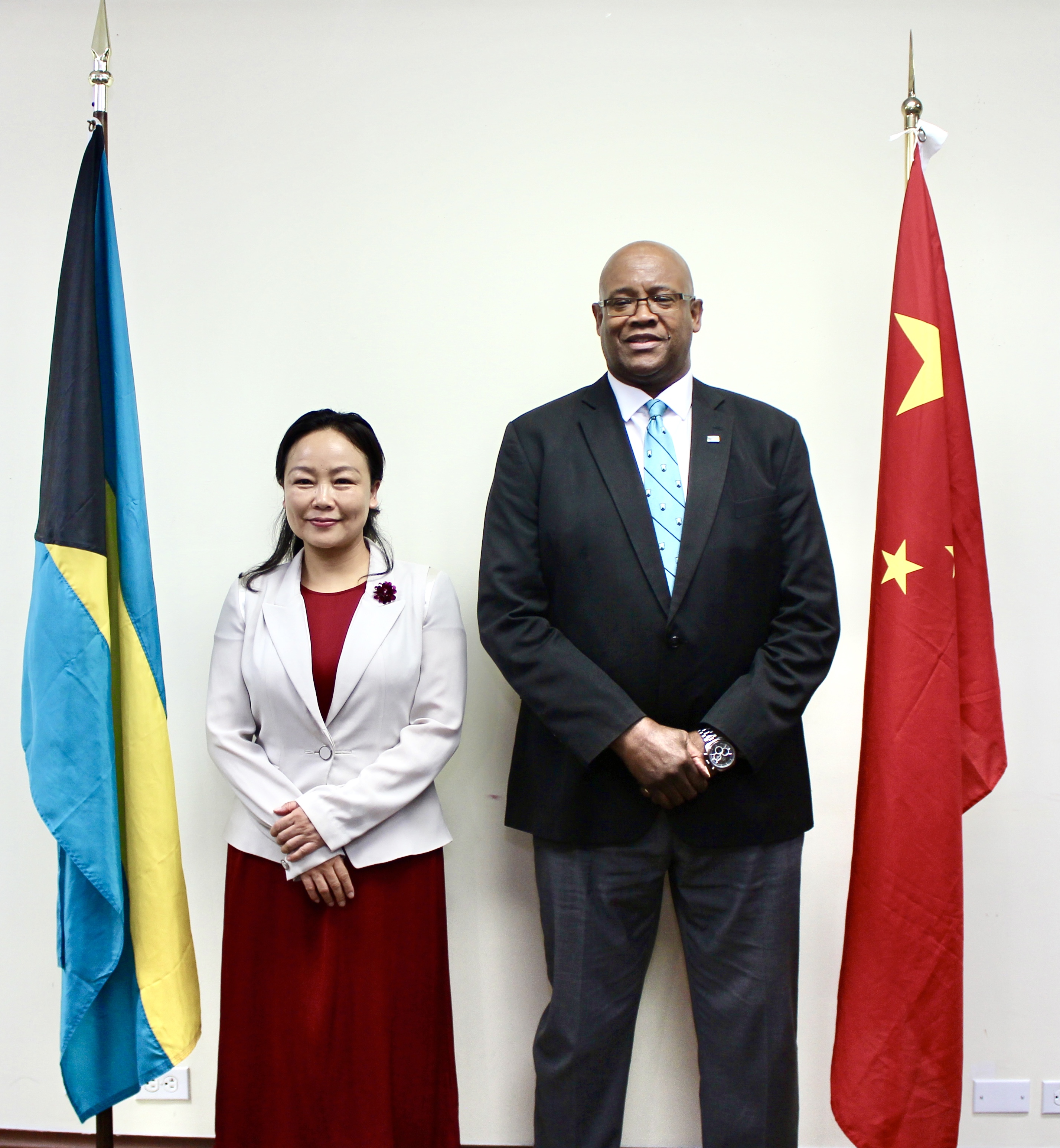 Newly-appointed Chinese Ambassador pays courtesy call on the Ministry ...