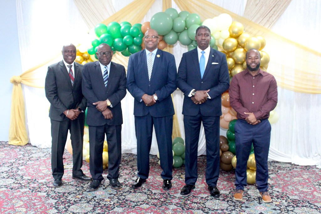 BNGIS' Jermaine Johnson Recognized For His Work - ZNS BAHAMAS