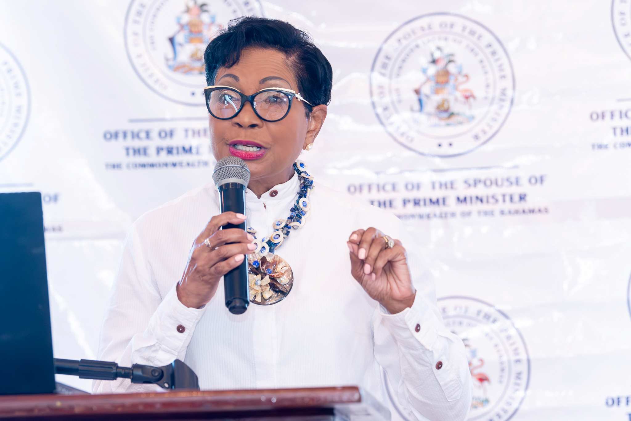 Mrs. Ann Marie Davis gives tribute to spouses of parliamentarians for ...