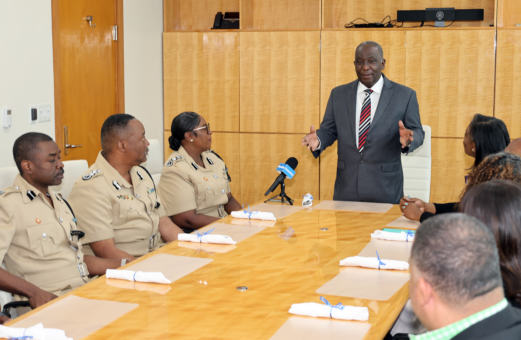 Securities Commission of The Bahamas Chairman welcomes Commissioner of ...