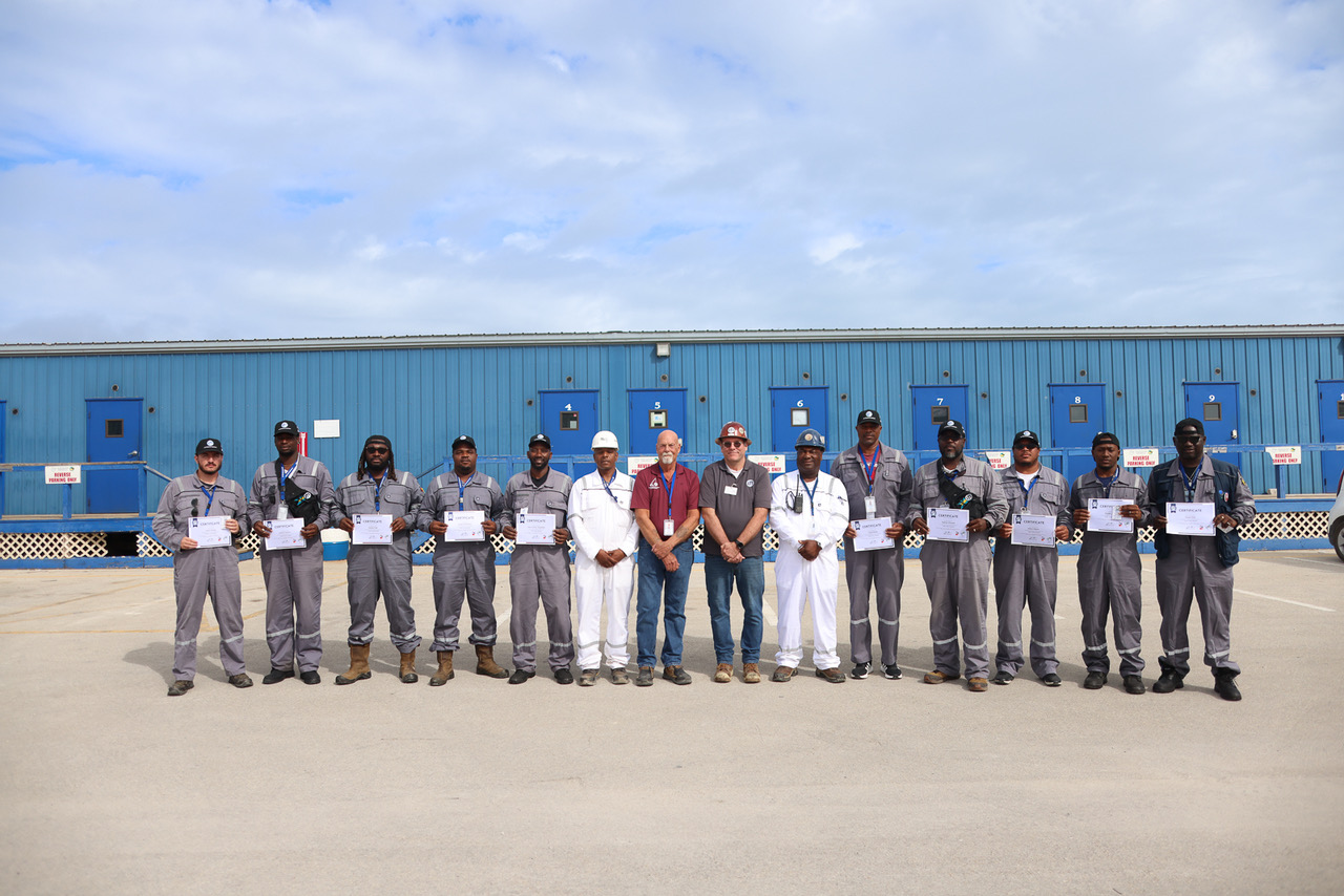Grand Bahama Shipyard Celebrates The Graduation Of First Bahamian Tower ...